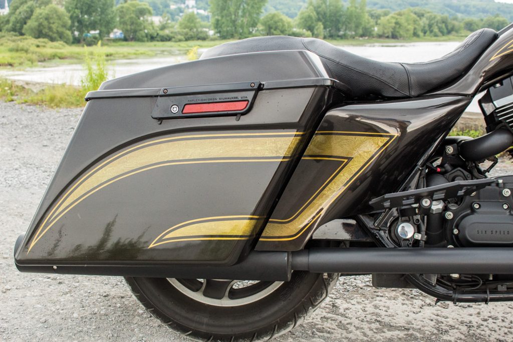 Moto Custom Harley-Davidson FLHX 2007 | Custom Tour Magazine