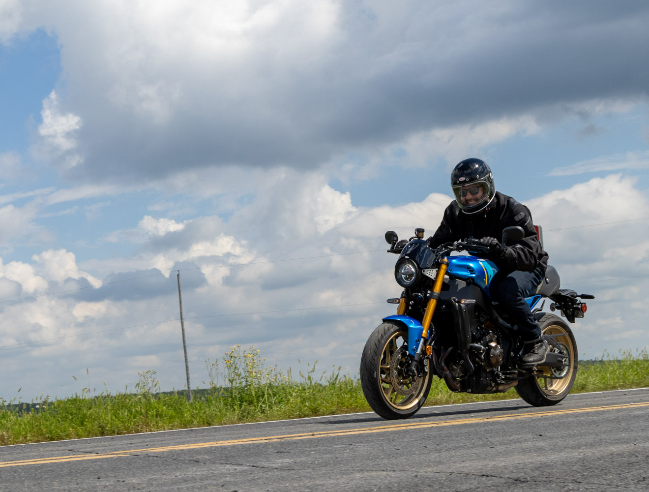Yamaha XSR 900 2022 - ESSAI | Custom Tour Magazine
