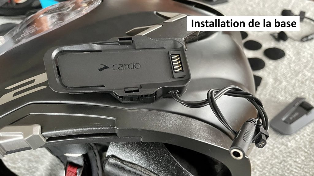 Système de communication Cardo PackTalk Edge | Custom Tour Magazine