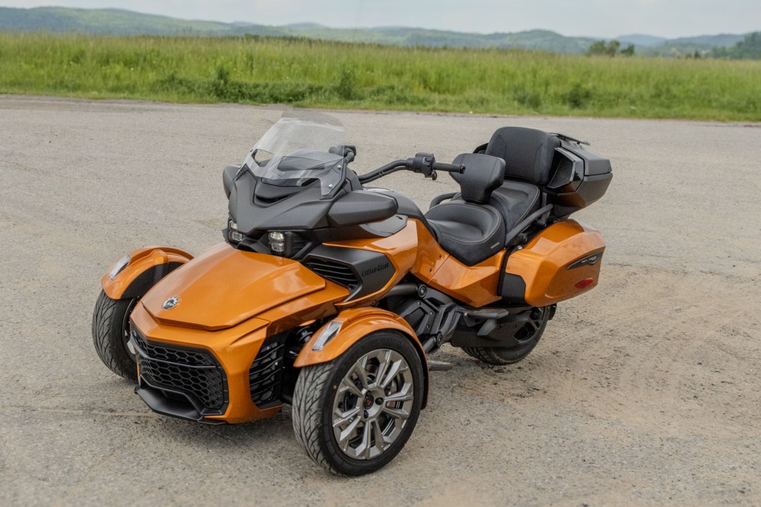 Can-Am Spyder F3 Limited Special Series: Essai | Custom Tour Magazine